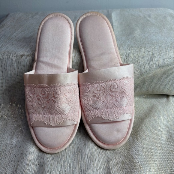 Vanity Fair | Shoes | Vanity Fair Pink Lace Trim Satin Slide Slippers ...